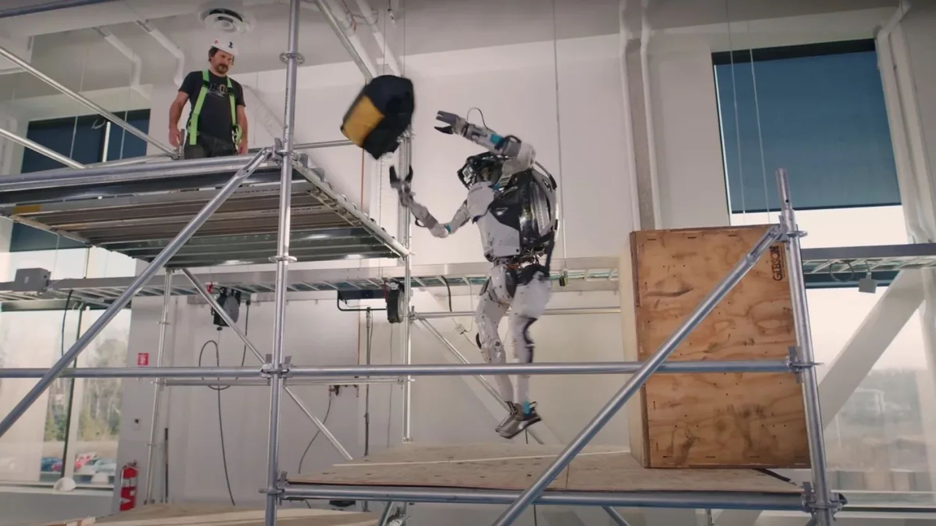 8 humanoid robots in use today - Interesting Engineering