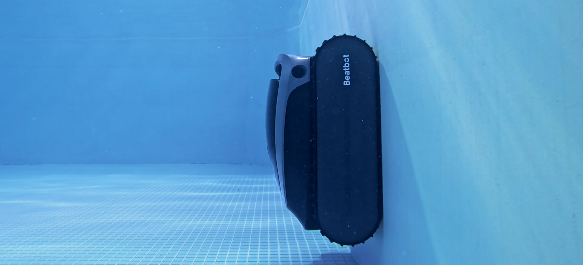 7 Factors to consider when buying a cordless pool cleaner