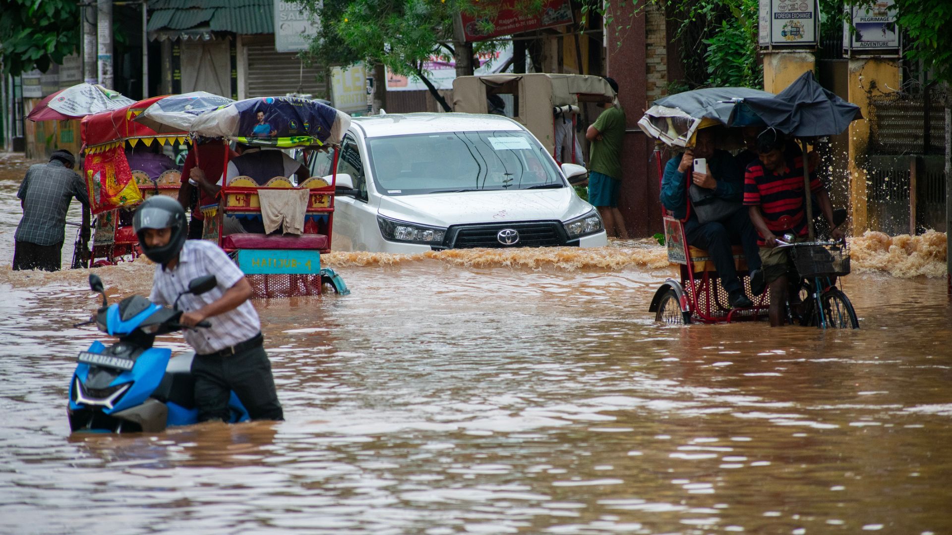 Live Aims For The Overcooked Crowd With Natural Disasters