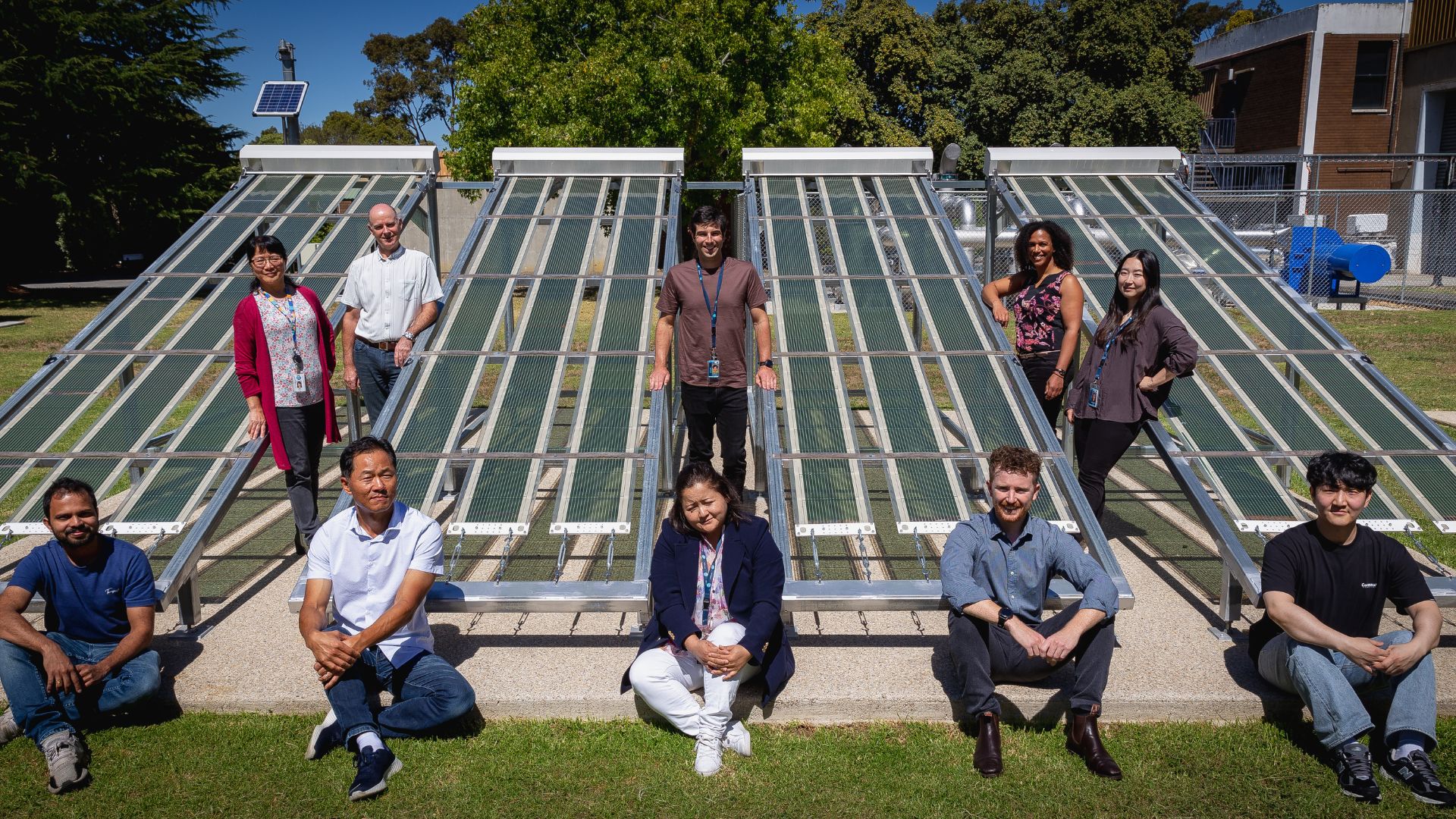 Game-changing solar tech gets even more flexible - Interesting Engineering