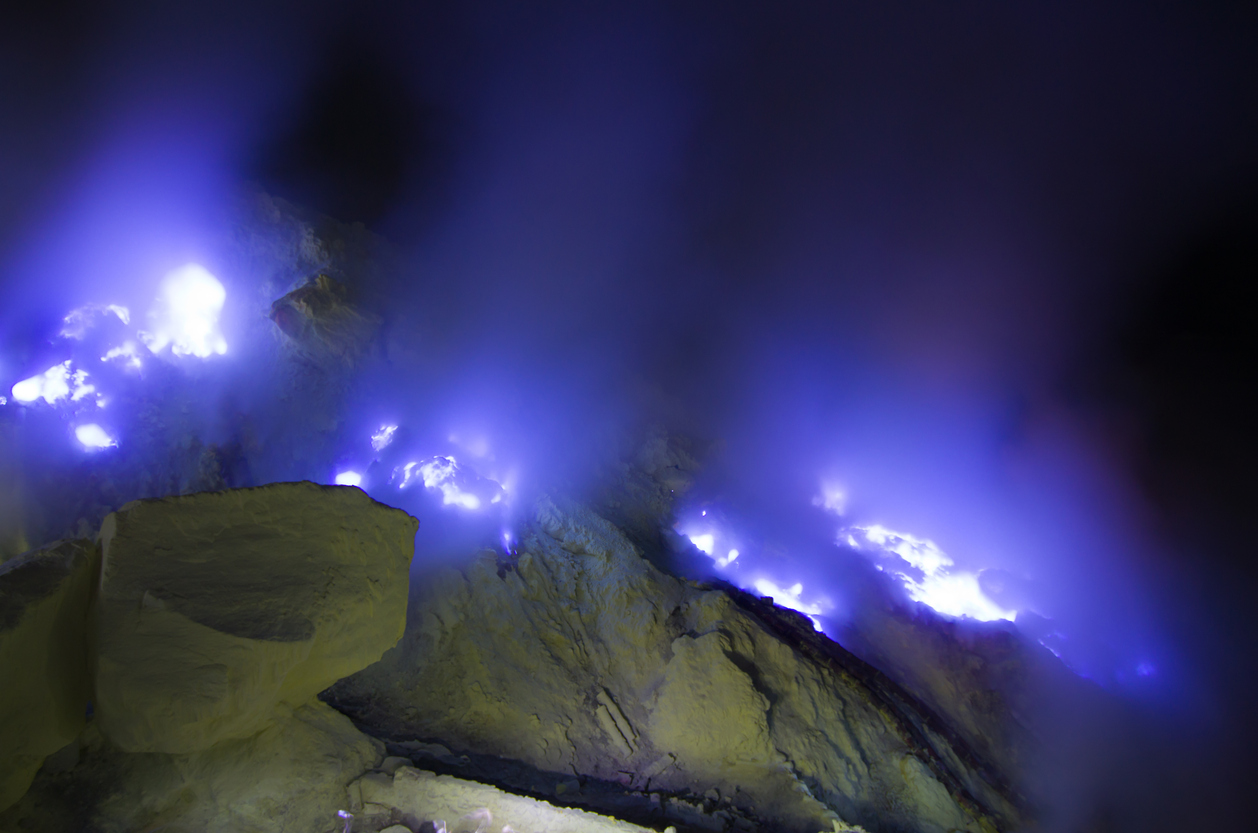 9 of the most impressive eternal flames worldwide
