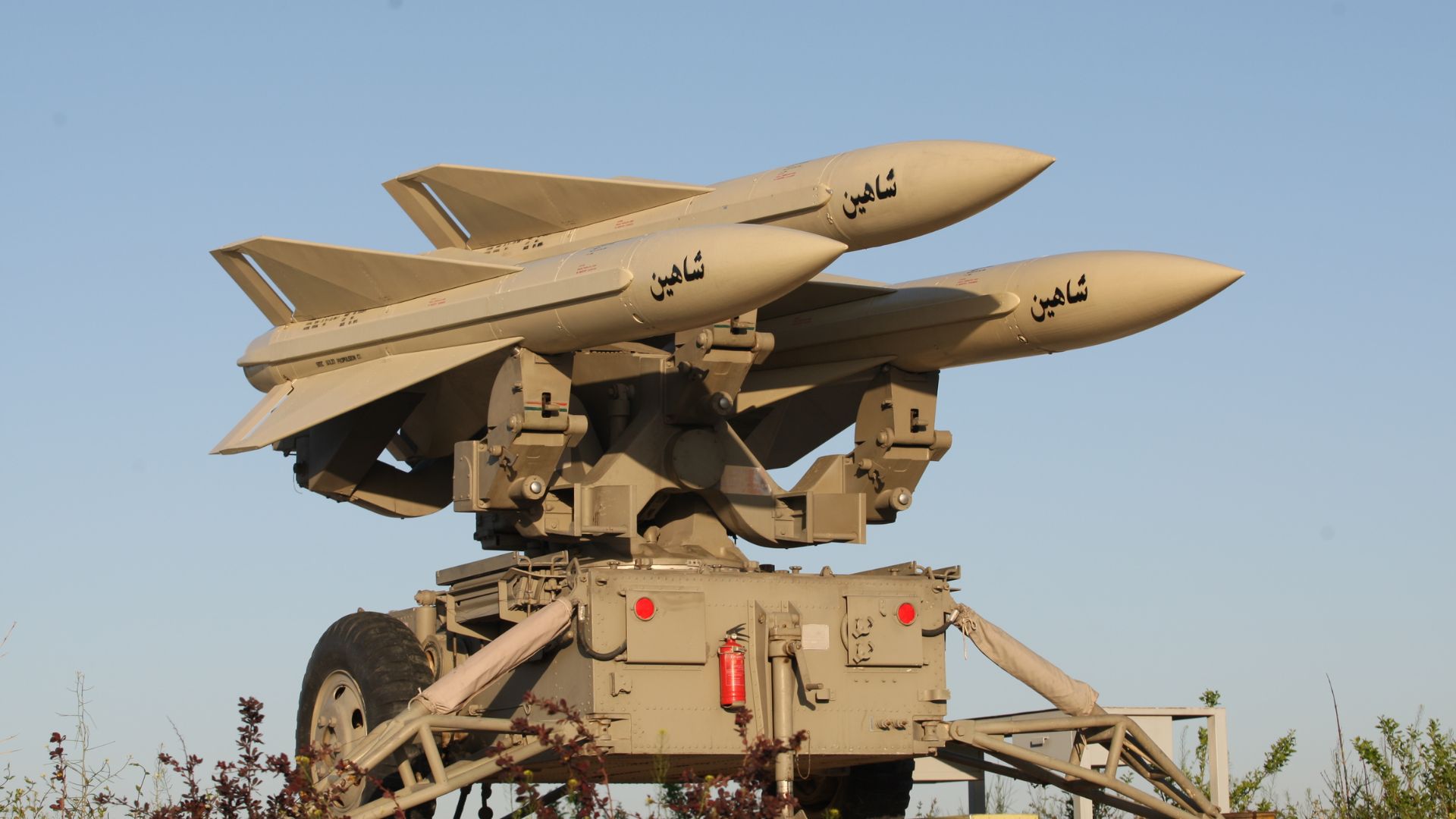 WW3? Israeli 'missiles hit' Iran, Isfahan's air defense systems activated