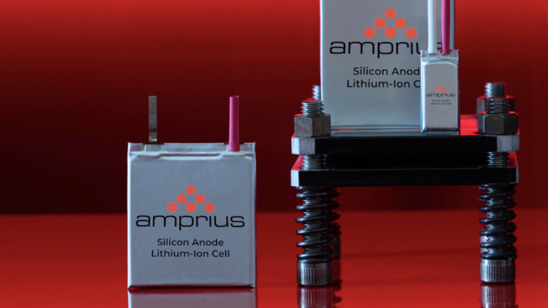 Silicon batteries to double energy density for US Army’s wearable tech