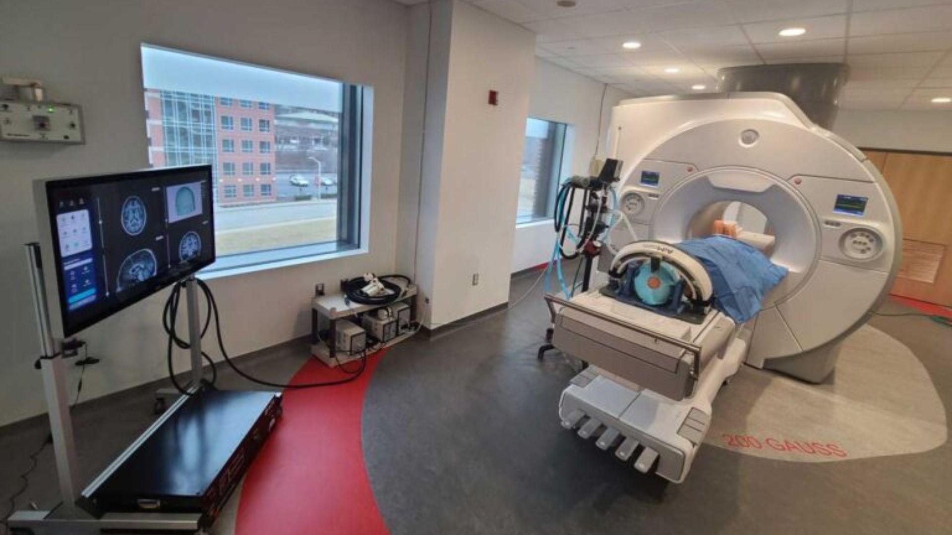 In a first, MRI-compatible surgical robot enters human clinical trials