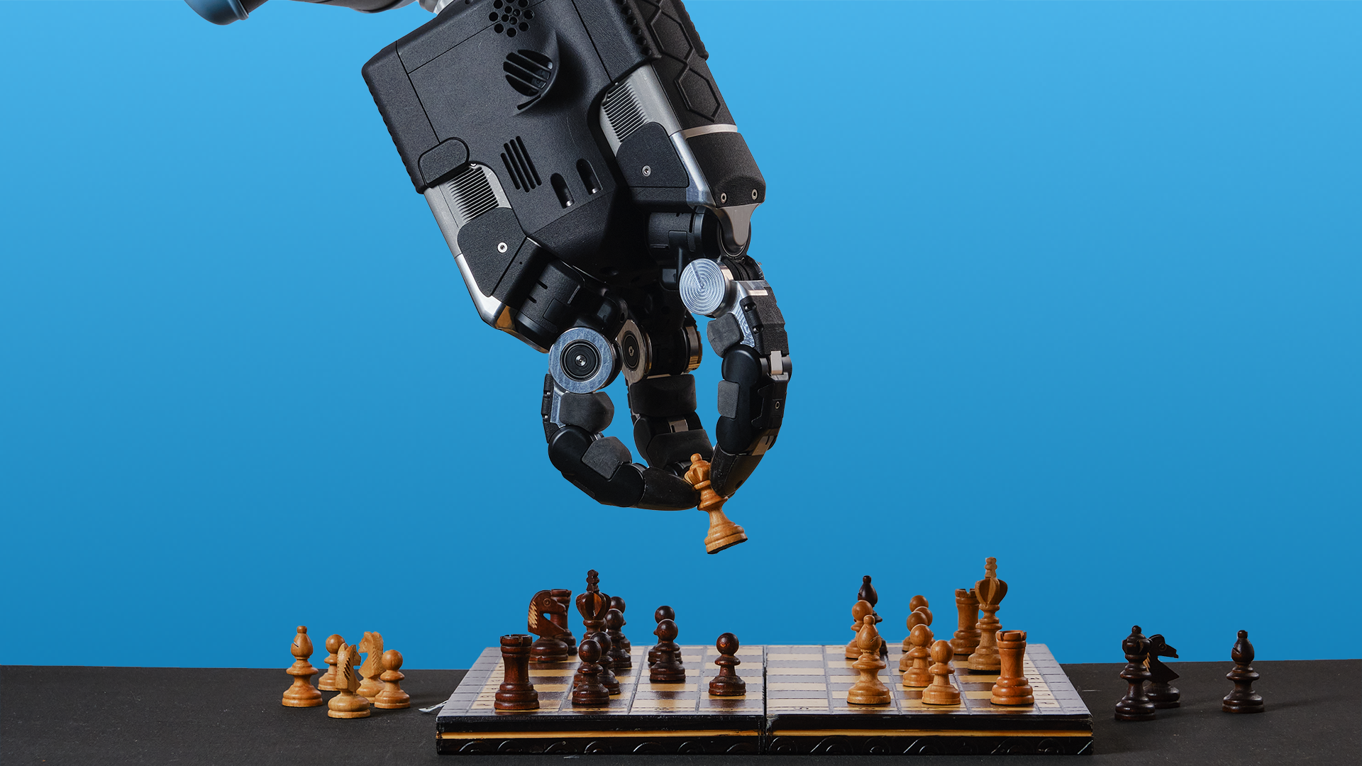 Google DeepMind invests in robot hand