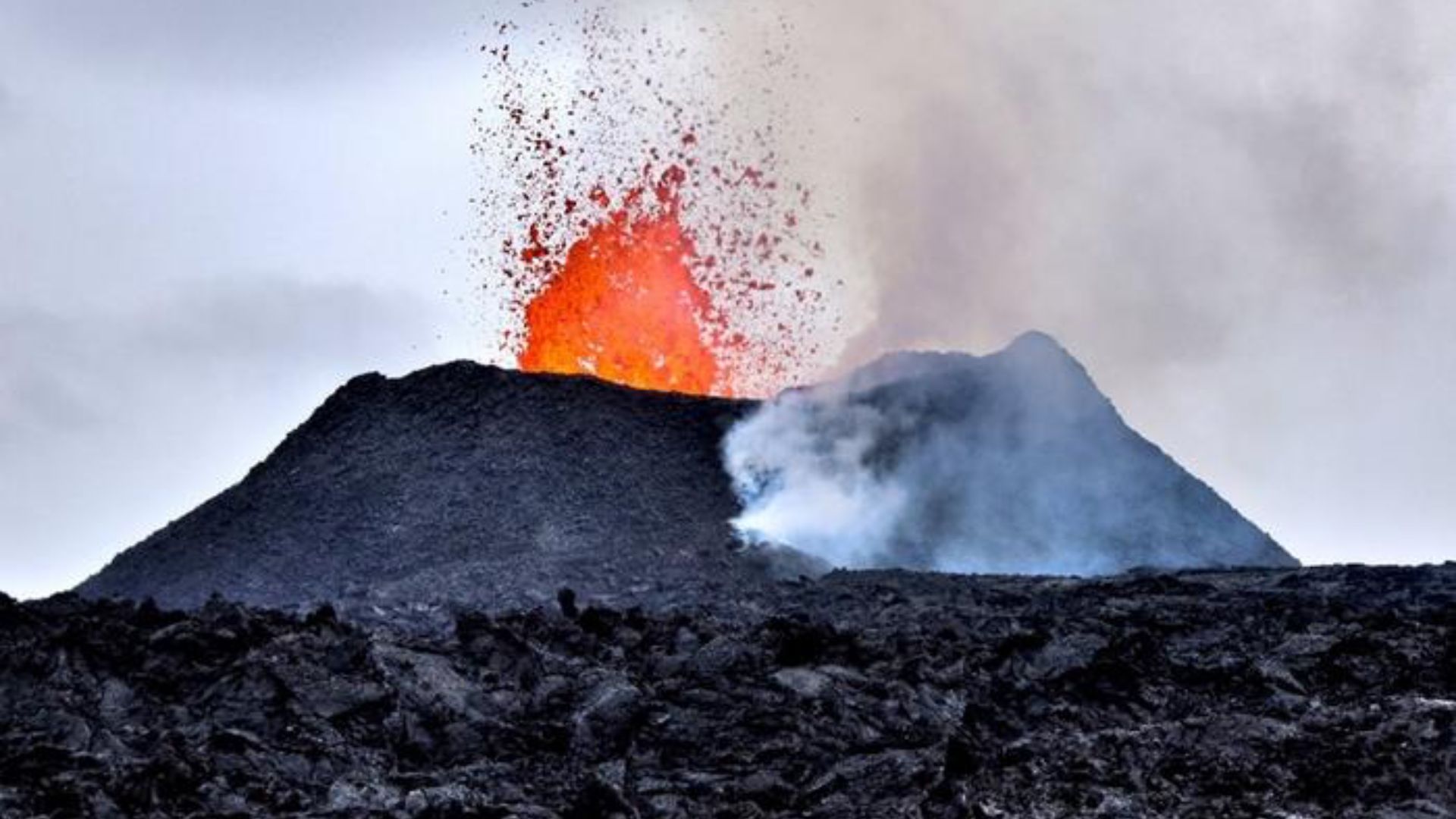 Iceland's volcanoes back after 800 yrs of sleep, could last for decades