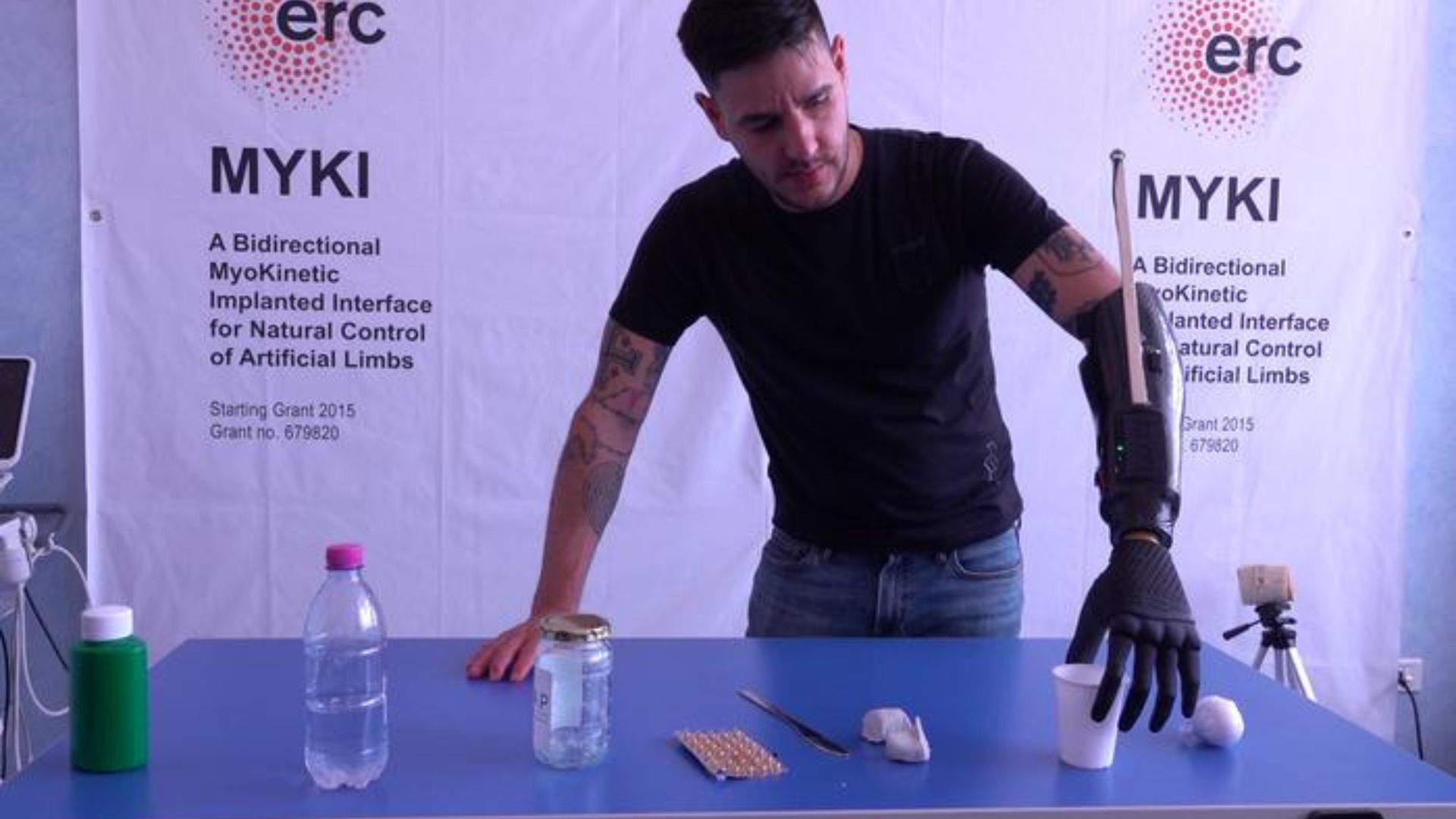 Researchers develop 1st magnet-controlled prosthetic hand for amputees