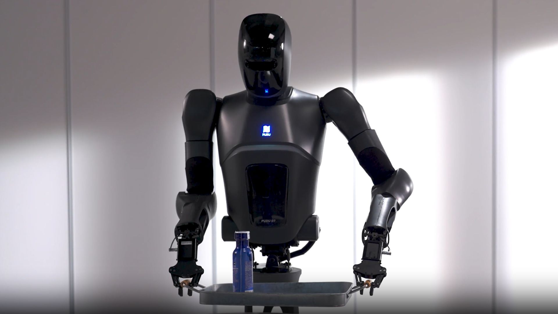 Pudu debuts D7, a semi-humanoid robot with 8-hour battery power