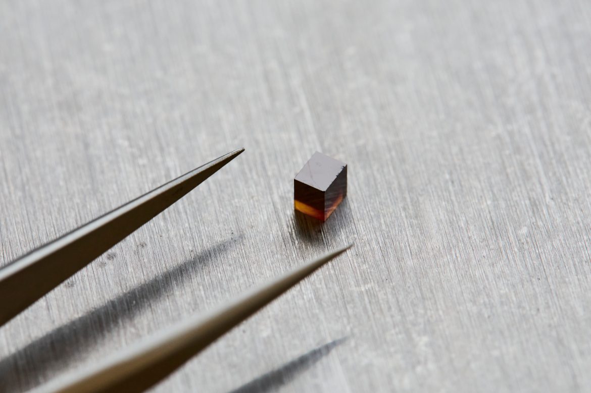 New diamond tech could amplify distant Voyager 1's signals by 1000x