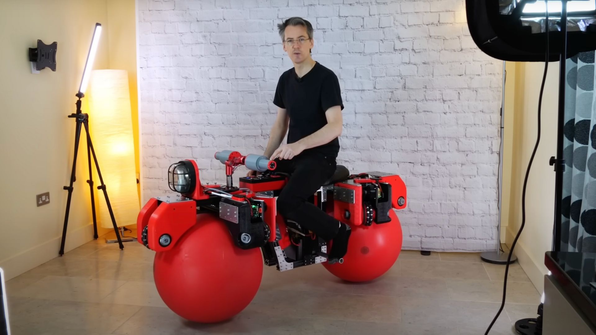 Photos: Bike with 'walking globes' as wheels moves in any direction