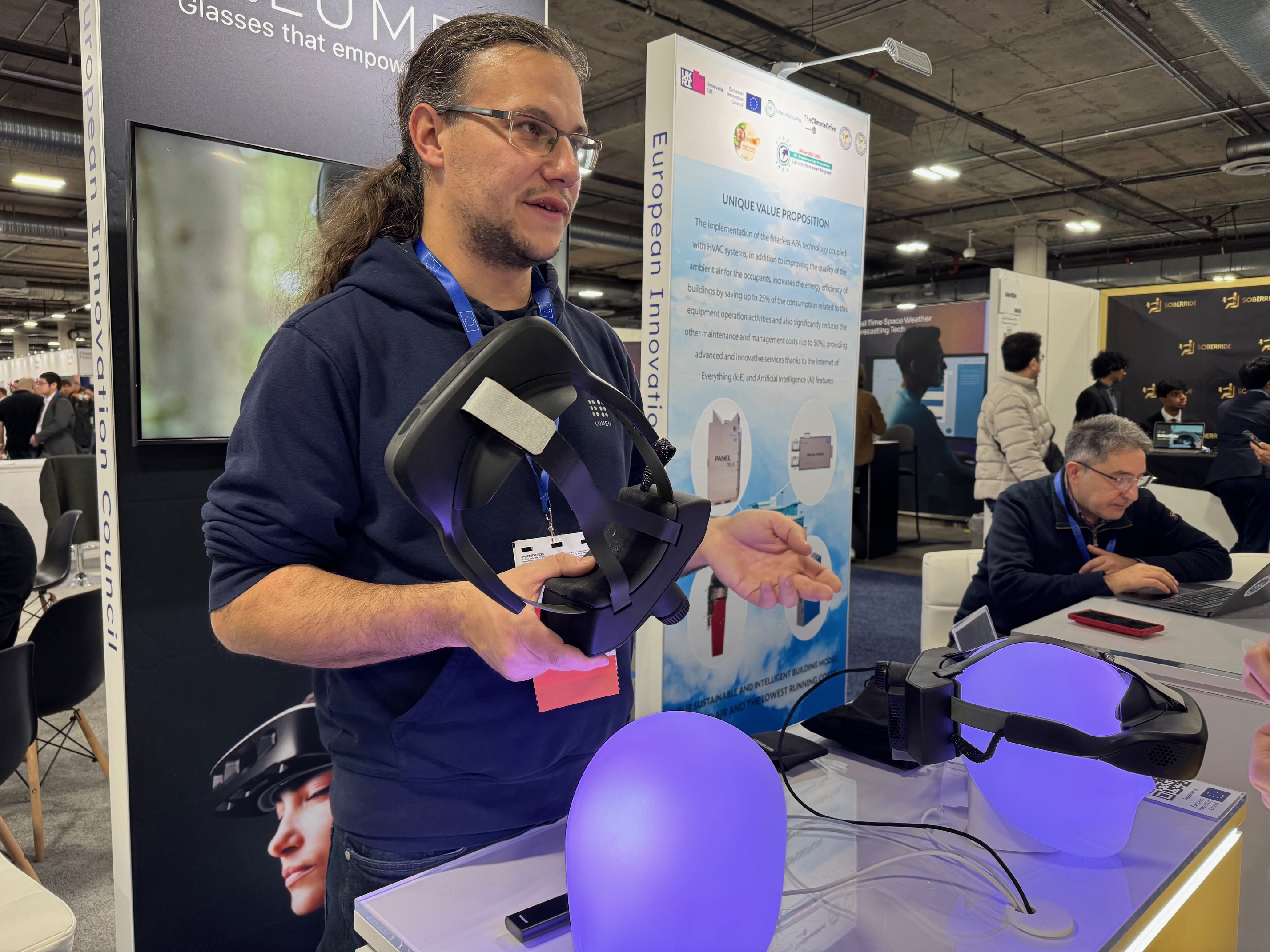 Self-driving AI glasses give blind freedom without canes or guide dogs