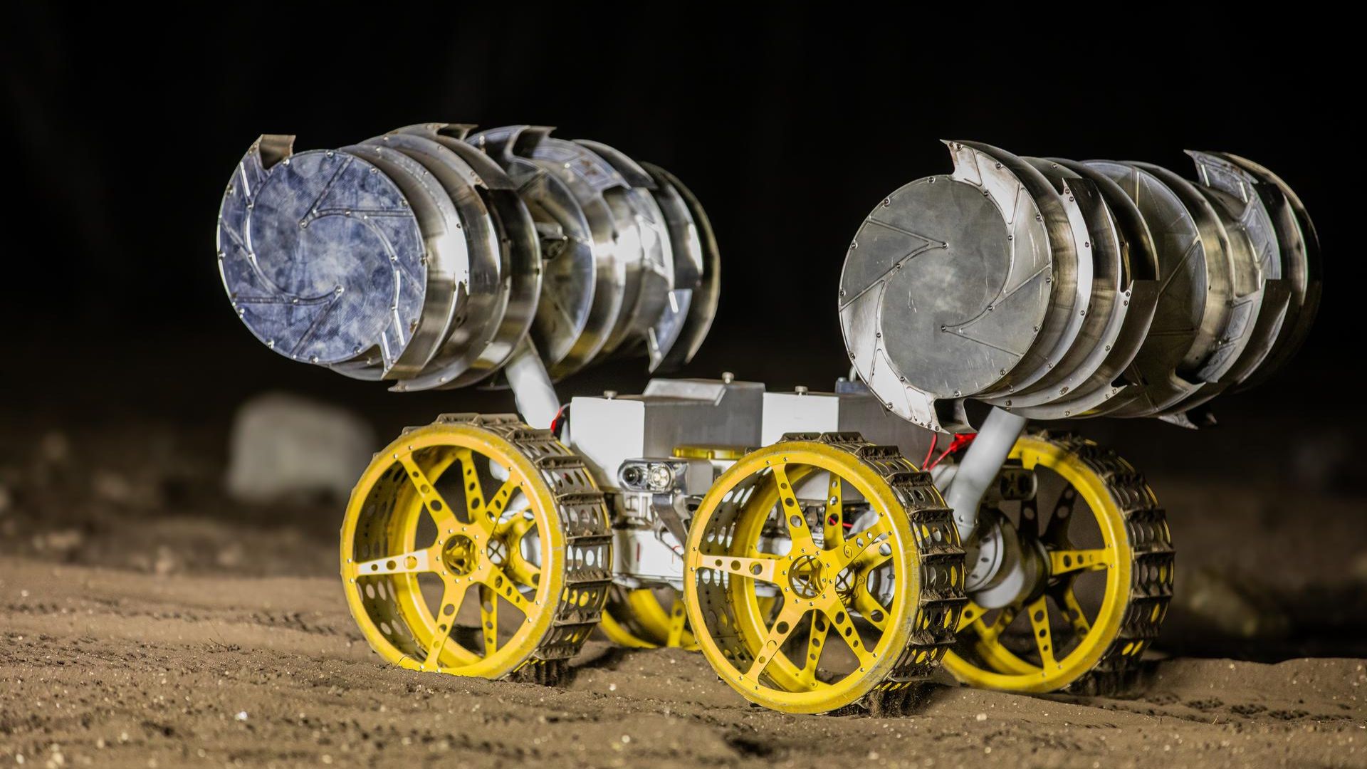 NASA's moon robot could dig 10,000 kg of soil in a single lunar day