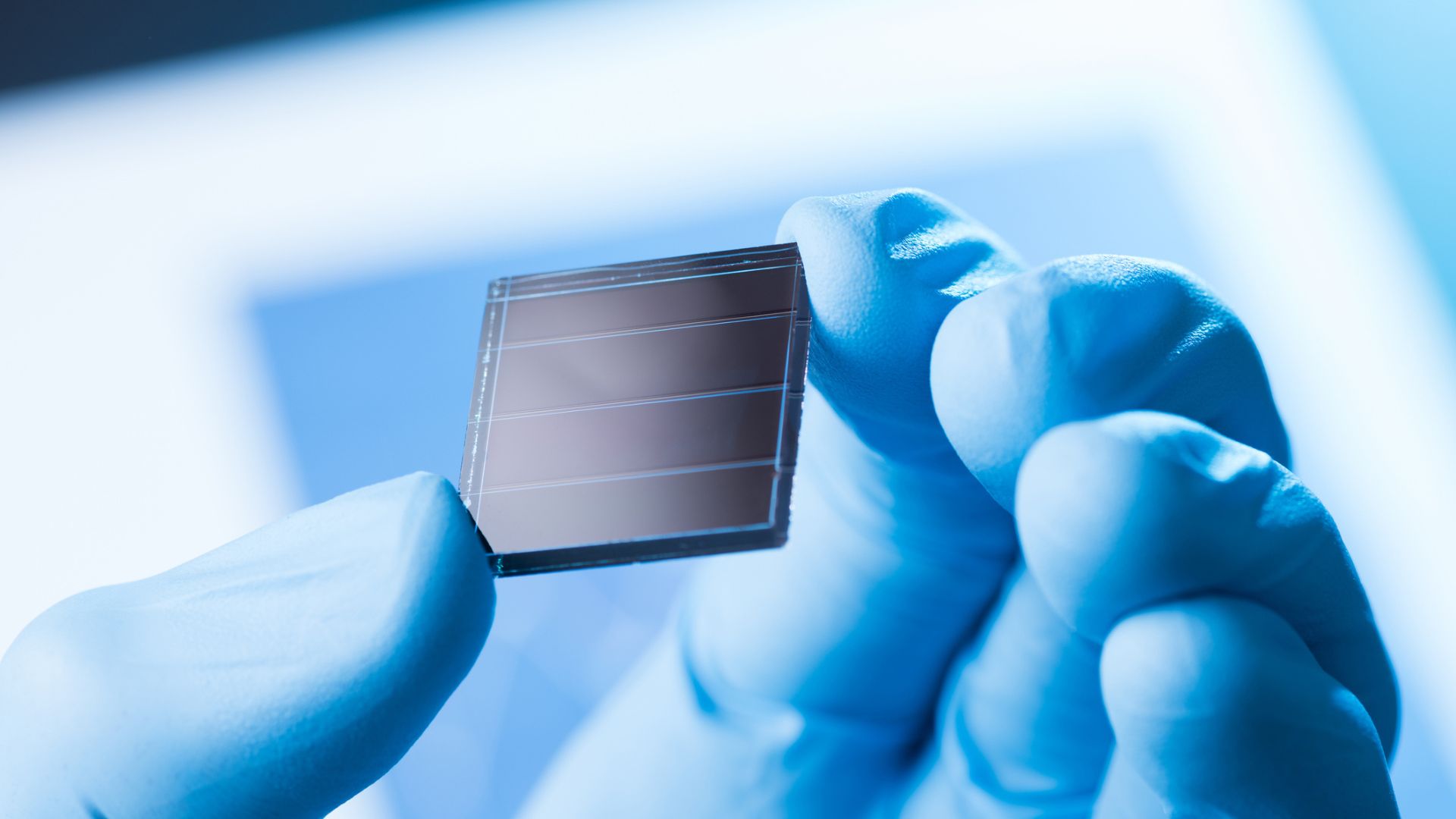 Iodine-trapping nanoparticles extend perovskite solar cell life by 10x