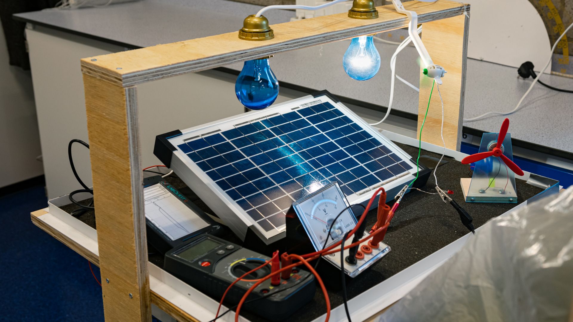 New solar cell technology breakthrough packs 35% more electric output