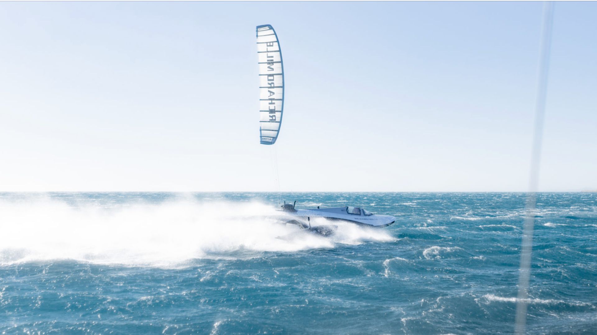 Kite-powered boat hits 67 mph, eyes world’s fastest speed record ...