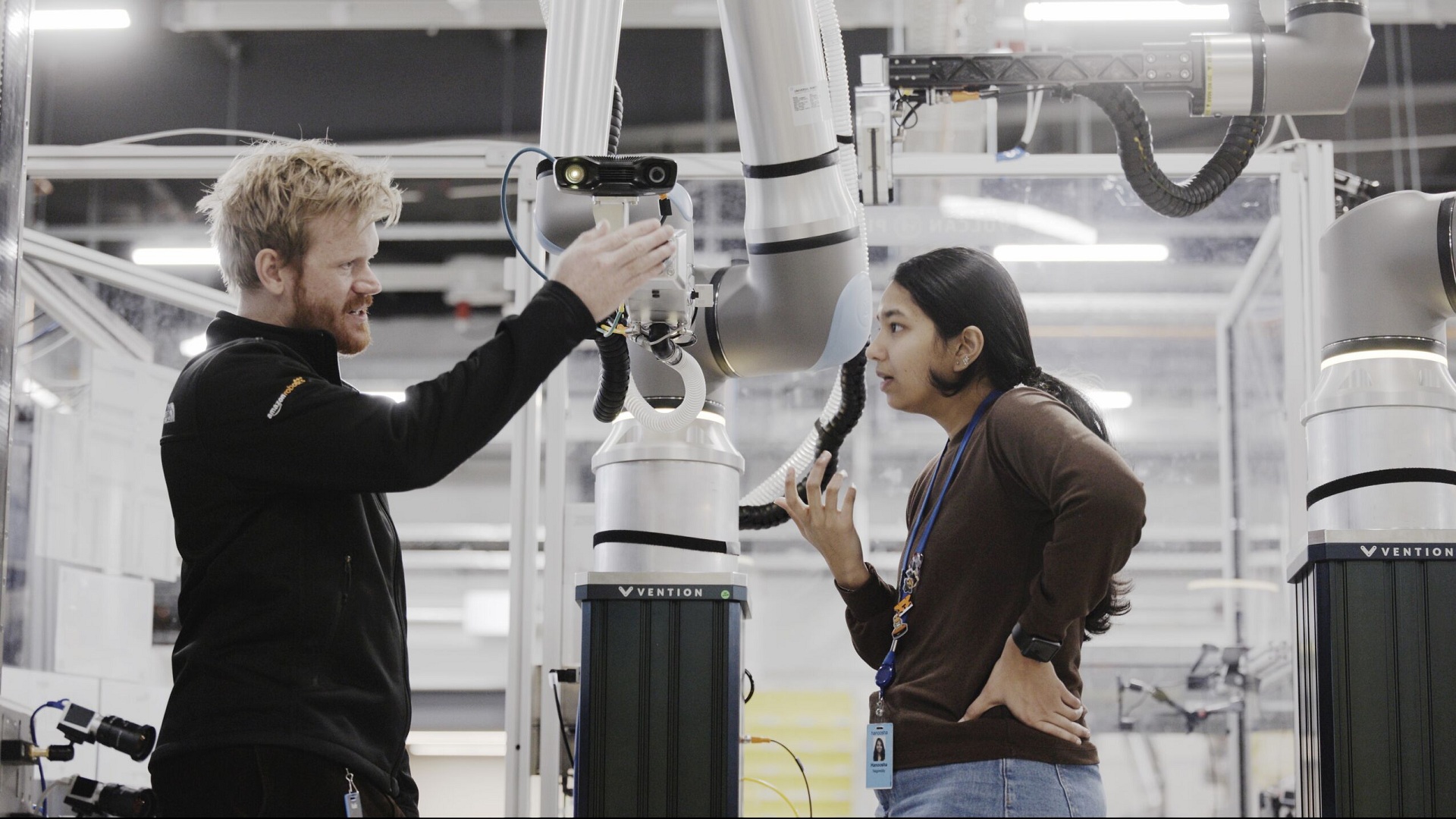 Meet Vulcan: Amazon’s touch-sensitive robot doing 75% of the grunt work