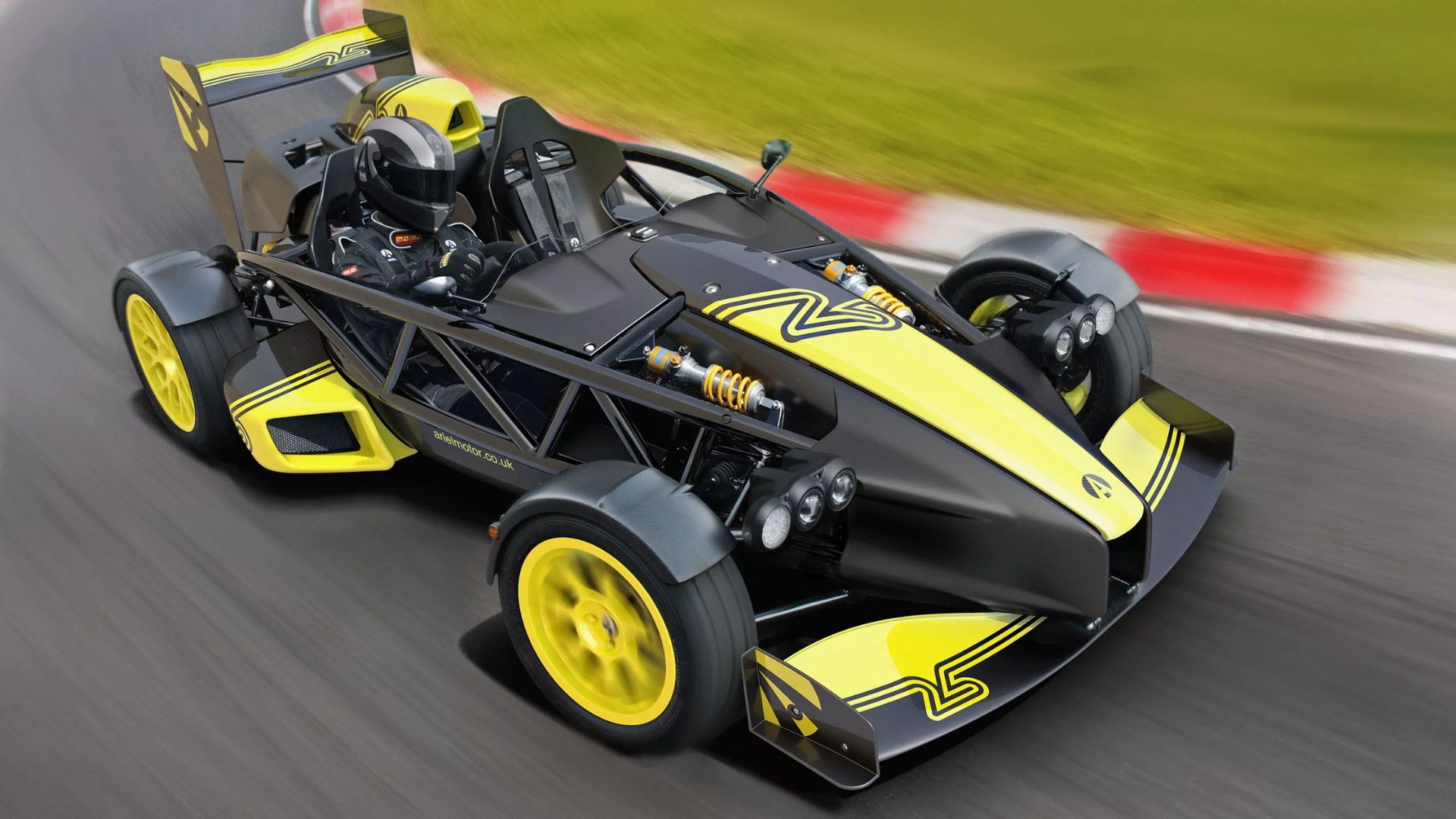 British Atom 4RR unleashes 525 horsepower beast with superbike weight