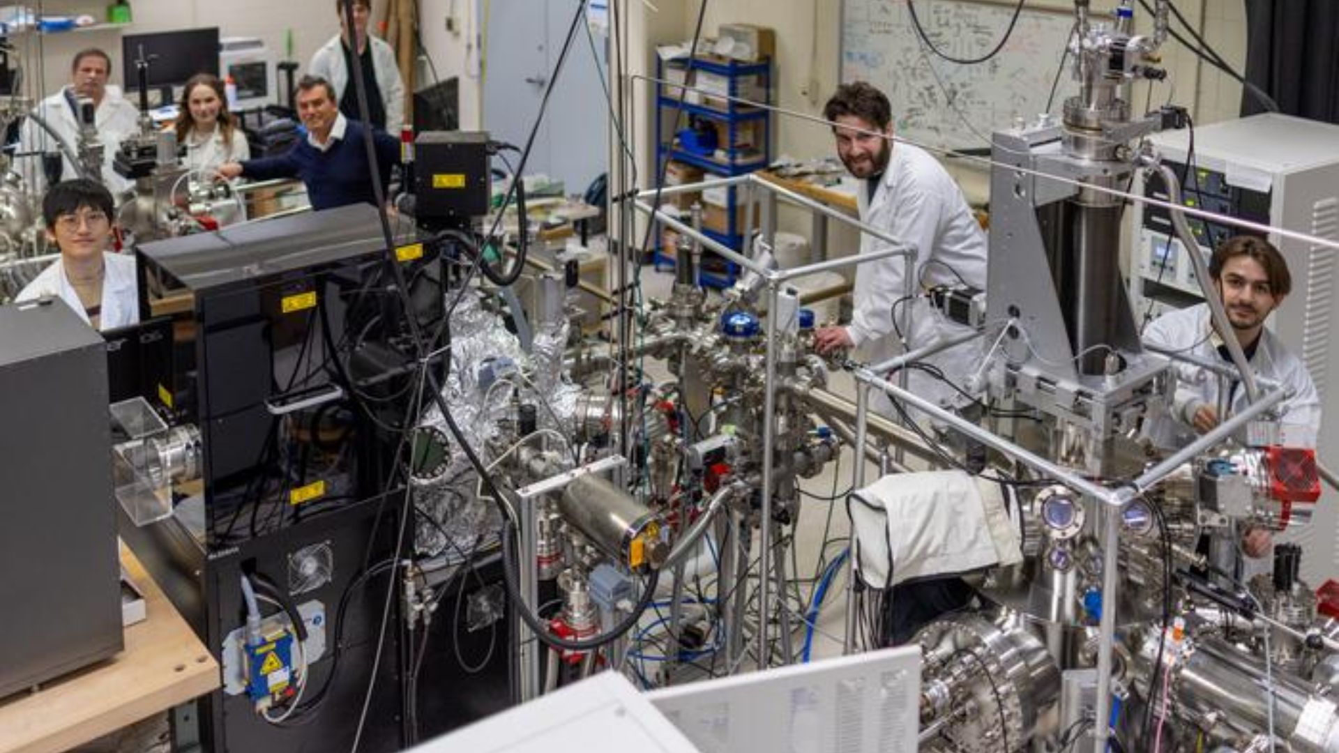 Quantum Liquid Crystal: New state of matter found by US scientists