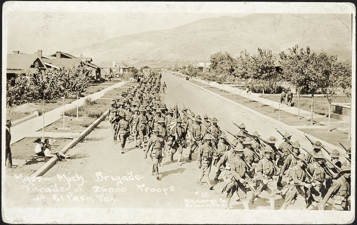 How military logistics and mobilization reveal the signs of war