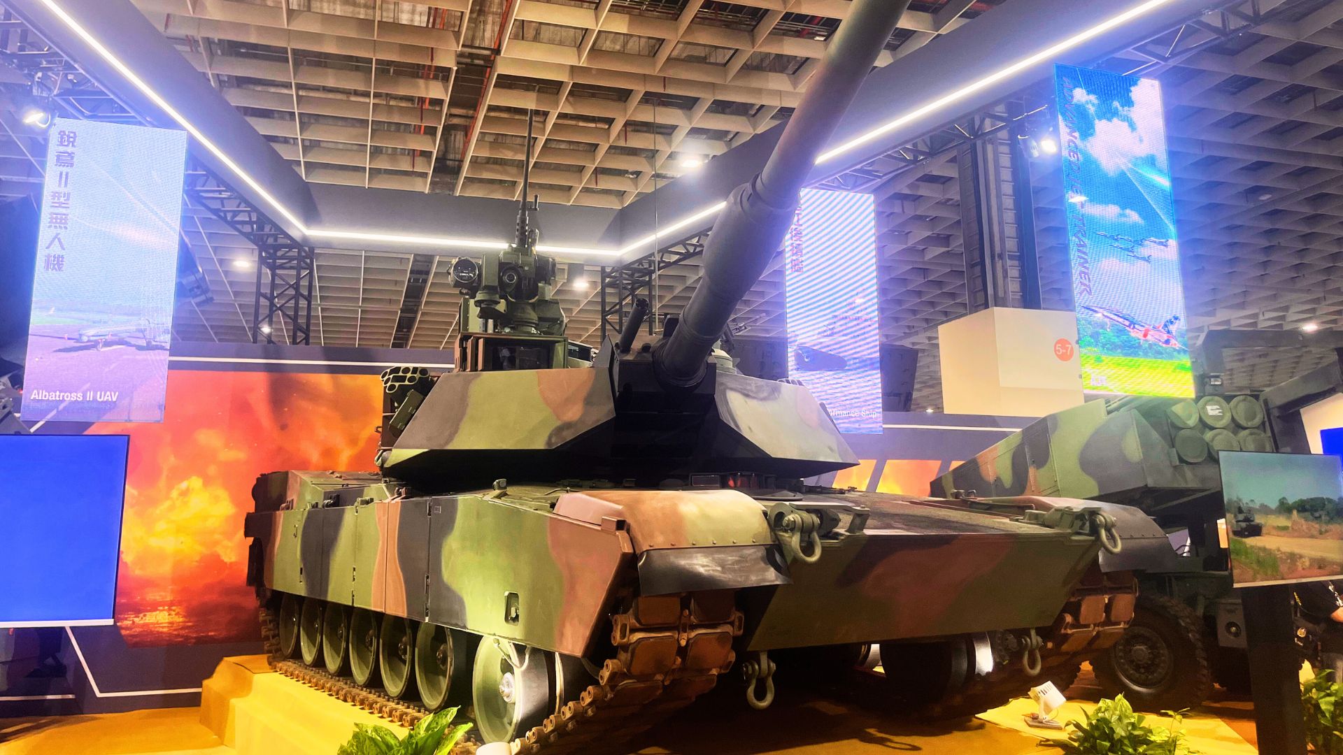 HIMARS, Abrams: Taiwan displays destructive US weapons for first time