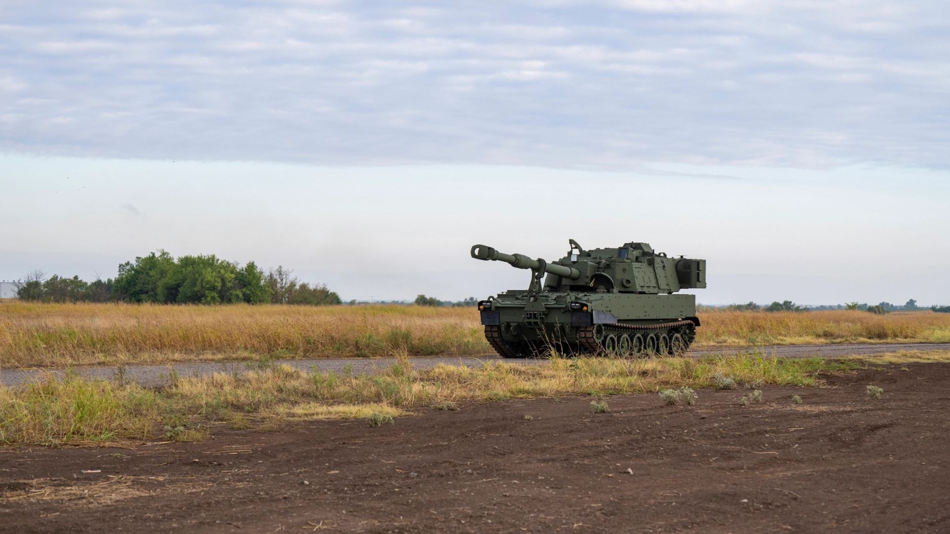 Taiwan could deploy hundreds of US howitzers 100 miles from China