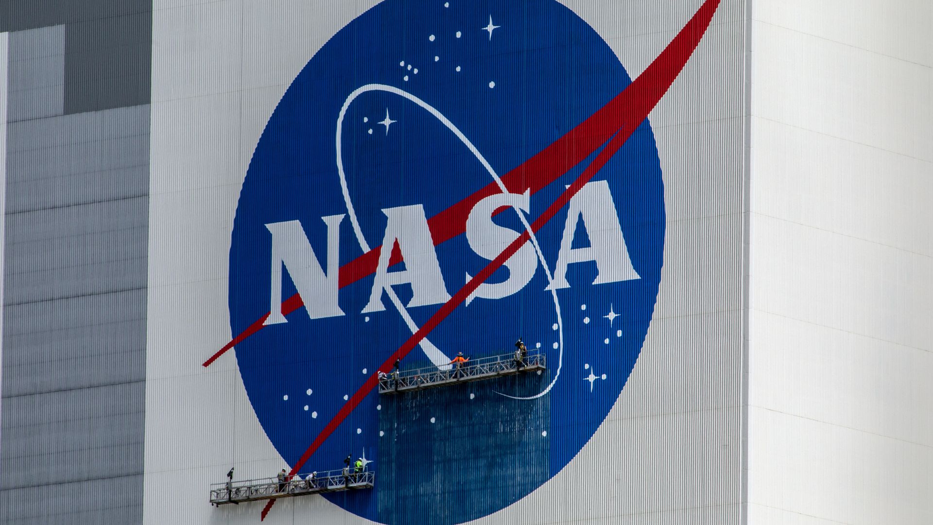 Francesca biella leaked her room was quite cluttered and