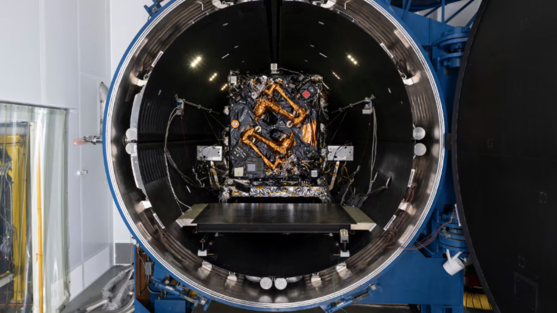 US Navy servicing robot spacecraft endures punishing space trial