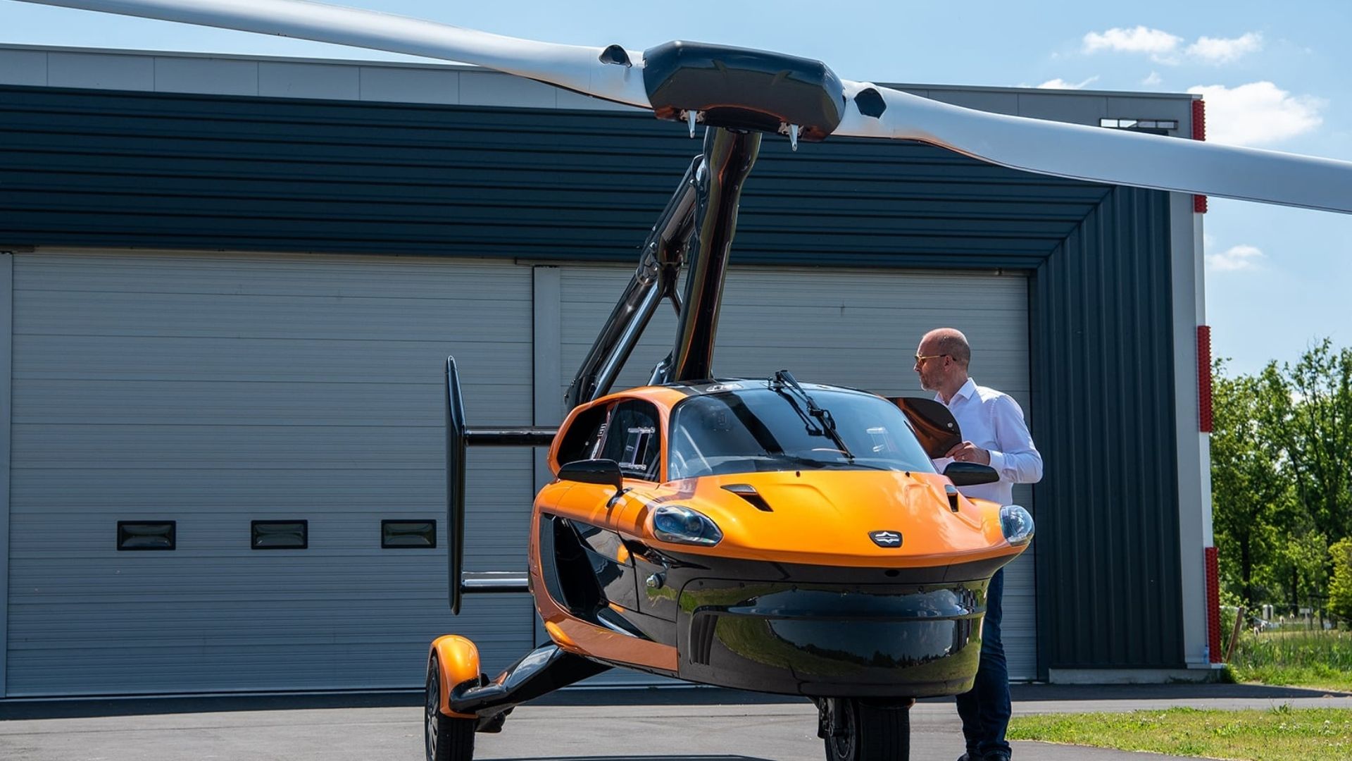 7 most remarkable flying cars turning science fiction into reality