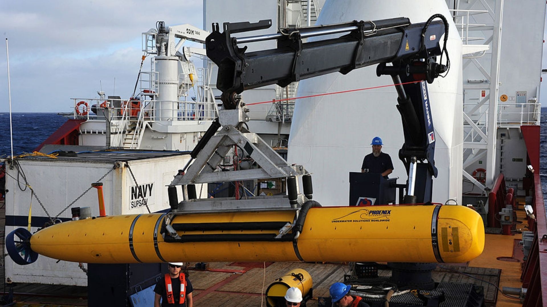 7 most advanced robot submarines in the world changing naval warfare