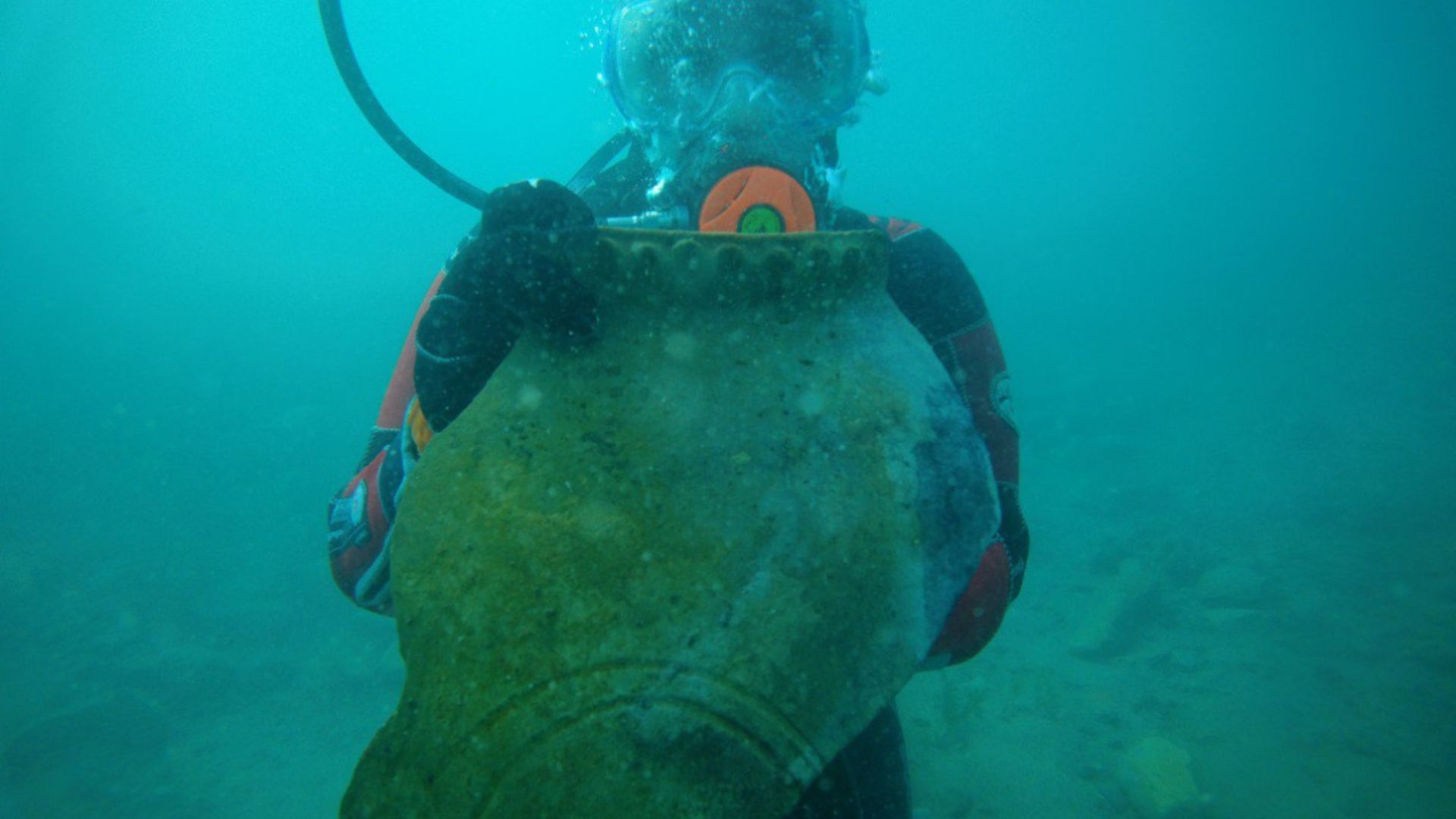 Sunken Silk Road city emerges from depths of 25-million-year-old lake