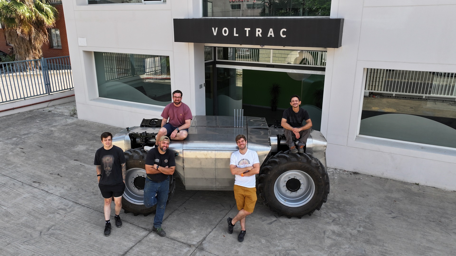 New all-terrain Thor ground robot can clear minefields in war zones