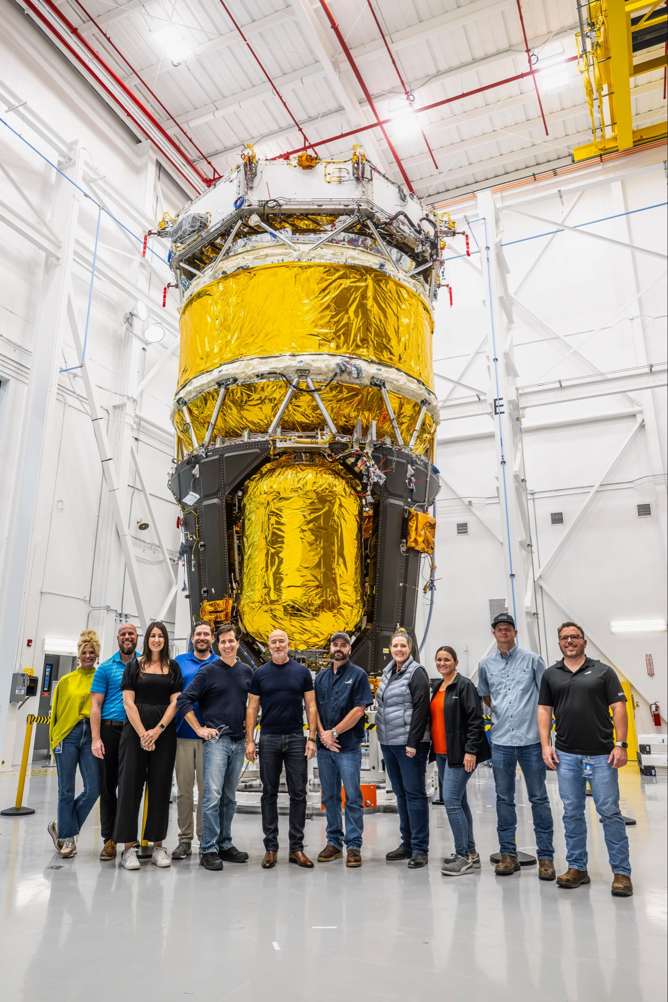 Jeff Bezos’ Blue Origin could land on Moon in 2026, rivaling SpaceX