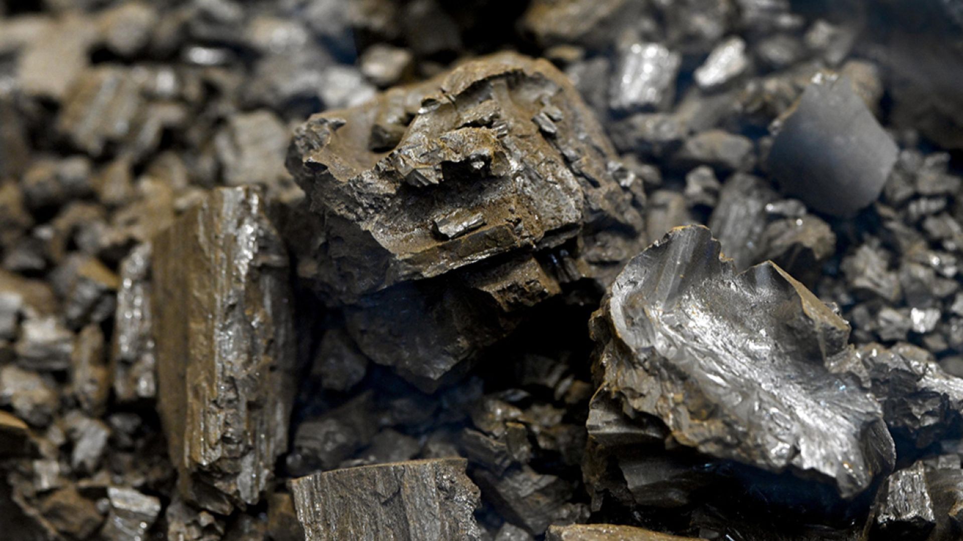 World’s first fast molten salt nuclear reactor gets first fuel