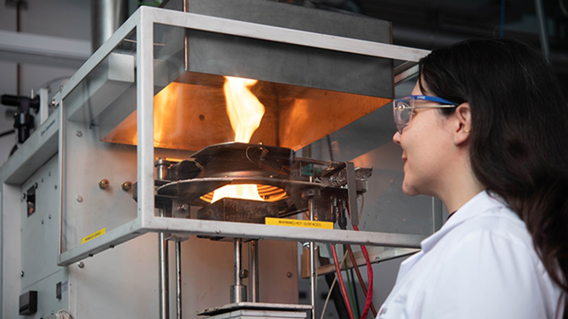 Recyclable epoxy resin cuts plastic waste in planes and wind turbines