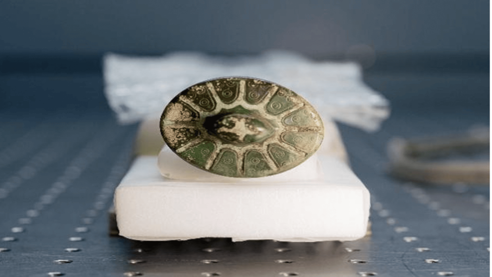 3,400-year-old octagonal sword found in Bronze Age grave in Germany