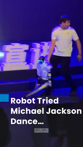 Humanoid Robot Falls on Stage