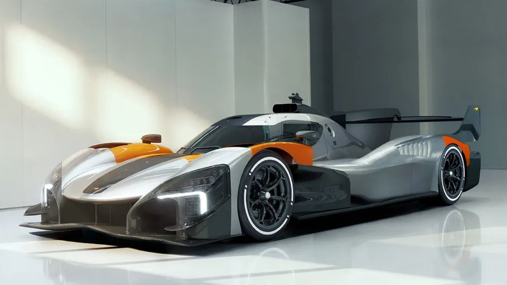 McLaren’s new 720 hp GTR beats its own Le Mans race car in power