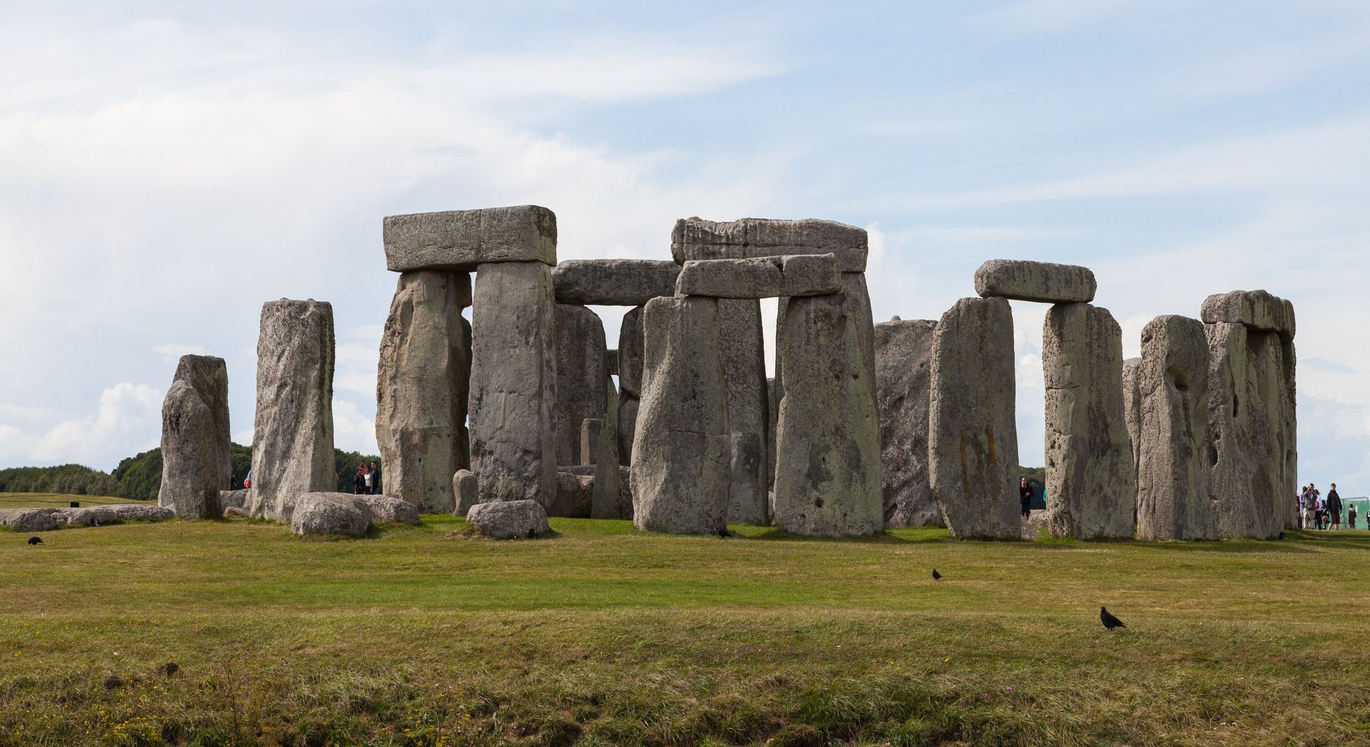 Stonehenge’s 13,228-pound Altar Stone transported 435 miles by humans ...